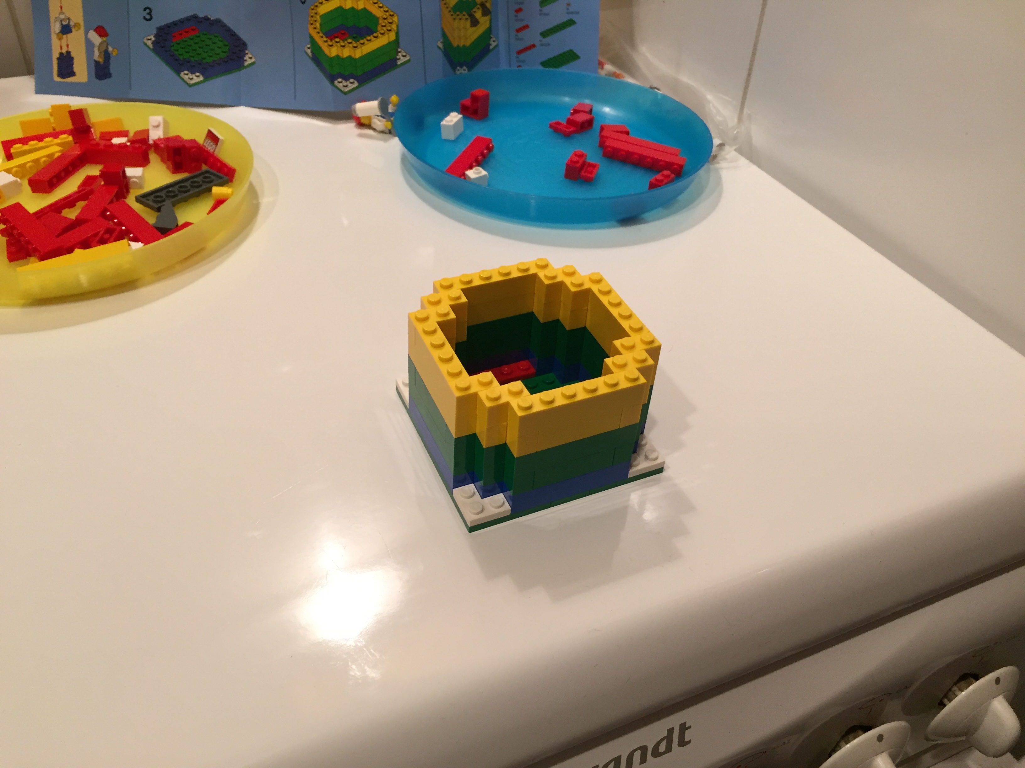 [REVIEW] LEGO 850426 – Pencil Holder (pot à crayon) - SWAFOL Officiel
