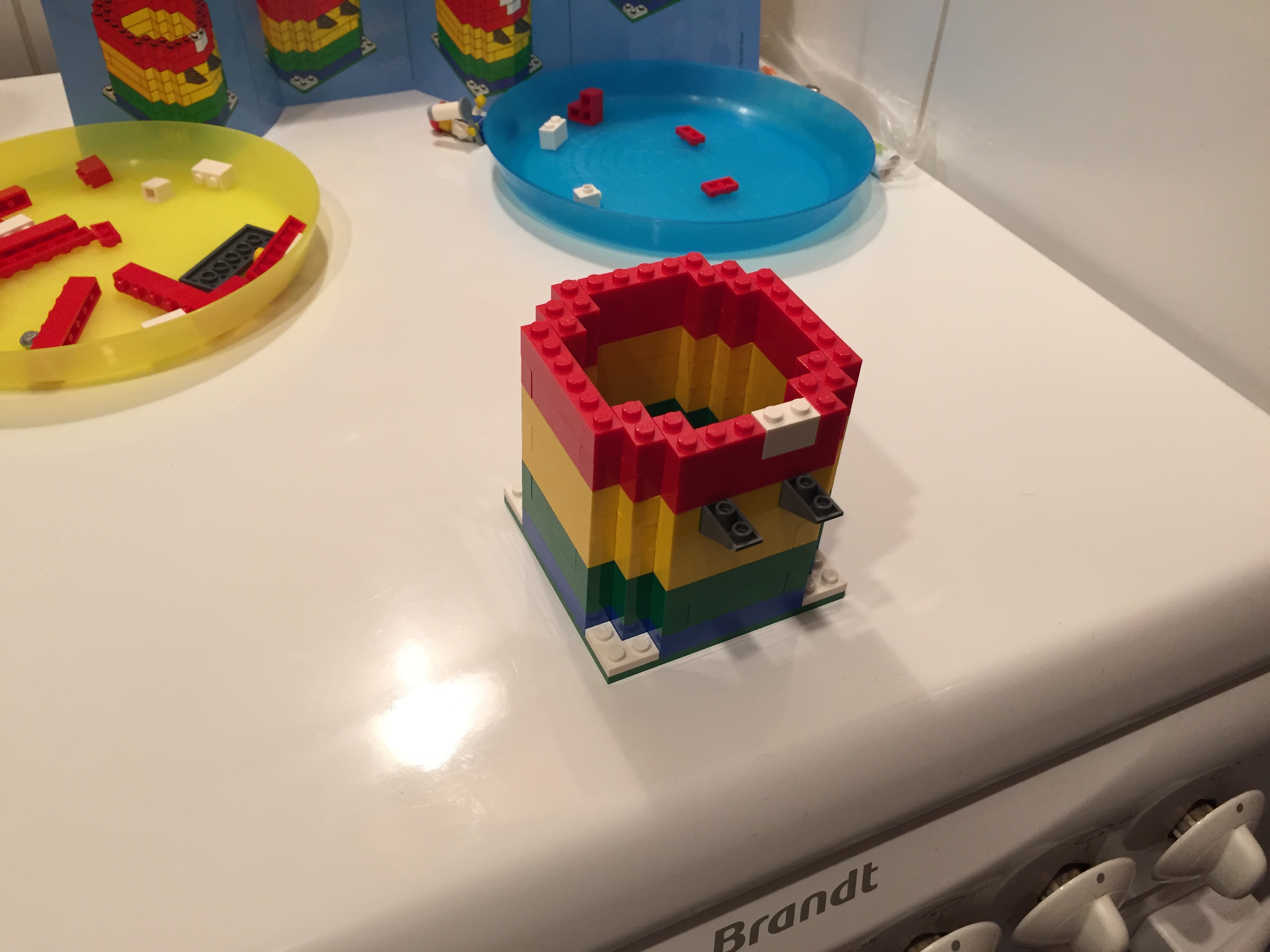 [REVIEW] LEGO 850426 – Pencil Holder (pot à crayon) - SWAFOL Officiel
