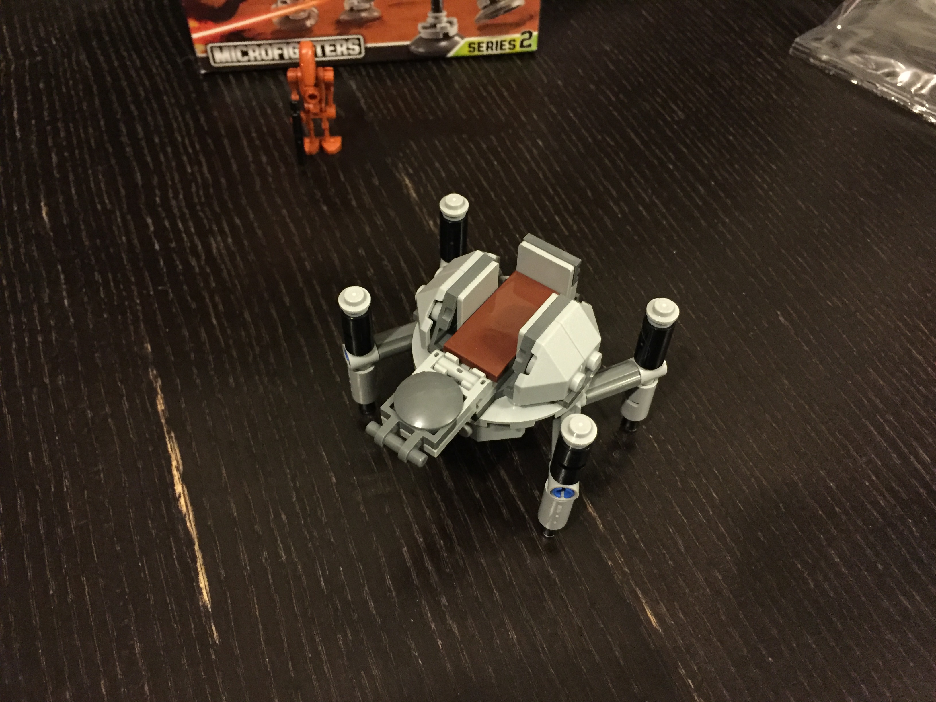 [REVIEW] LEGO 75077 – Homing Spider Droid (Star Wars) - SWAFOL Officiel