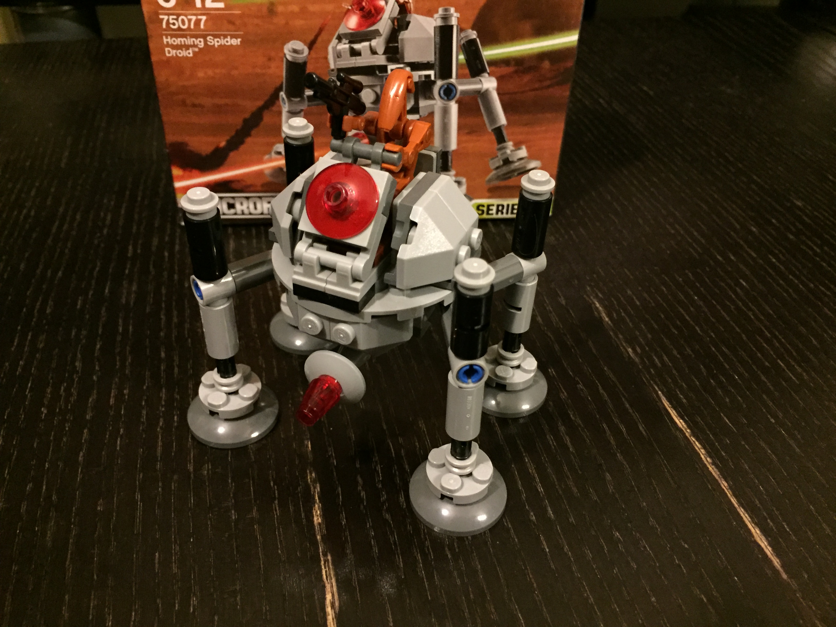 [REVIEW] LEGO 75077 – Homing Spider Droid (Star Wars) - SWAFOL Officiel