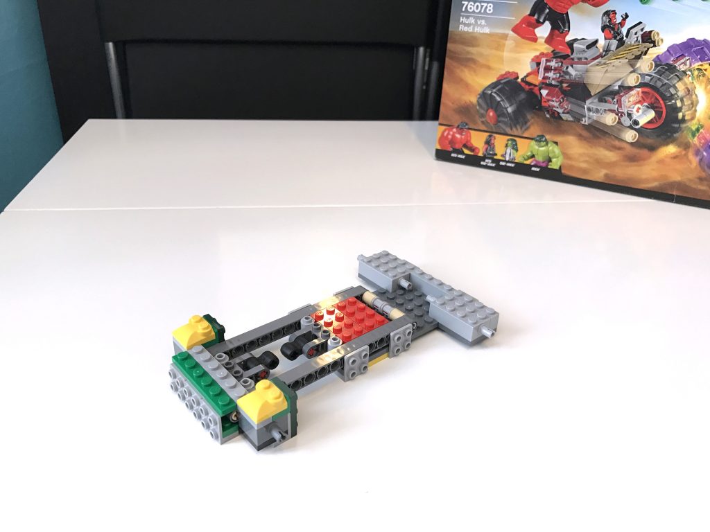 [REVIEW] LEGO 76078 – Hulk vs. Red Hulk (Marvel Super Heroes) - SWAFOL ...